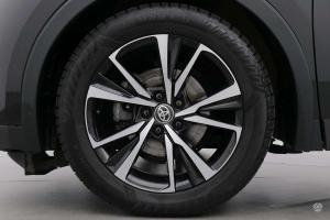 Melns Toyota C-HR 2024 Viļņa, ar dzinēja tilpumu 1.80 L un nobraukumu 33 tūkst. km par 27900 €, foto 17 vietnē AUTOMOTO.COM.LV