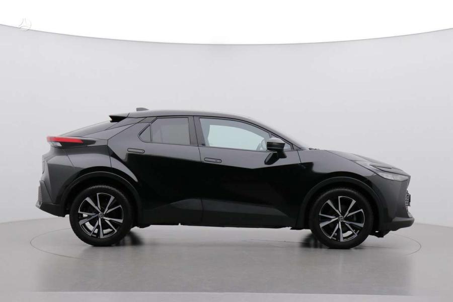 Melns Toyota C-HR 2024 Viļņa, ar dzinēja tilpumu 1.80 L un nobraukumu 33 tūkst. km par 27900 €, foto 18 vietnē AUTOMOTO.COM.LV