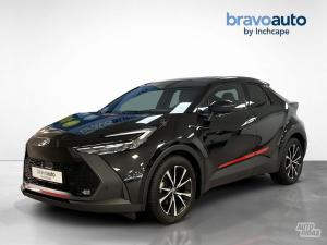 Черный Тойота C-HR 2024 в Вильнюс, объемом двигателя 1.80 л и пробегом 50 тыс. км за 27000 €, фото  на AUTOMOTO.COM.LV