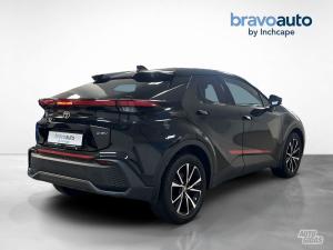 Melns Toyota C-HR 2024 Viļņa, ar dzinēja tilpumu 1.80 L un nobraukumu 50 tūkst. km par 27000 €, foto 6 vietnē AUTOMOTO.COM.LV