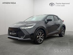 Black Toyota C-HR 2025 in Riga, with an engine capacity of 1.80 L and mileage of 23 thousand km for 27900 €, photo  on AUTOMOTO.COM.LV