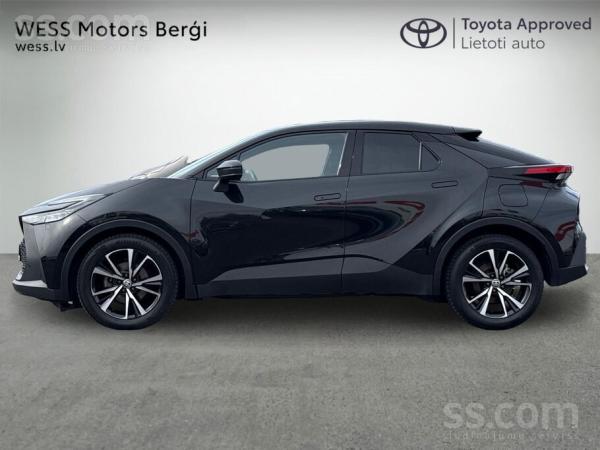 Черный Тойота C-HR 2025 в Рига, объемом двигателя 1.80 л и пробегом 24 тыс. км за 28490 €, фото 3 на AUTOMOTO.COM.LV