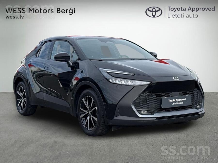 Black Toyota C-HR 2025 in Riga, with an engine capacity of 1.80 L and mileage of 24 thousand km for 28490 €, photo 25 on AUTOMOTO.COM.LV