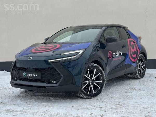 Черный Тойота C-HR 2025 в Рига, объемом двигателя 1.80 л и пробегом 5 тыс. км за 29950 €, фото 1 на AUTOMOTO.COM.LV