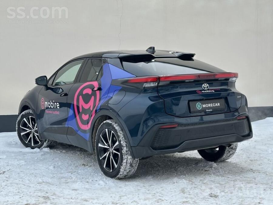 Черный Тойота C-HR 2025 в Рига, объемом двигателя 1.80 л и пробегом 5 тыс. км за 29950 €, фото 7 на AUTOMOTO.COM.LV