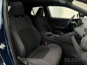 Черный Тойота C-HR 2025 в Рига, объемом двигателя 1.80 л и пробегом 5 тыс. км за 29950 €, фото 20 на AUTOMOTO.COM.LV