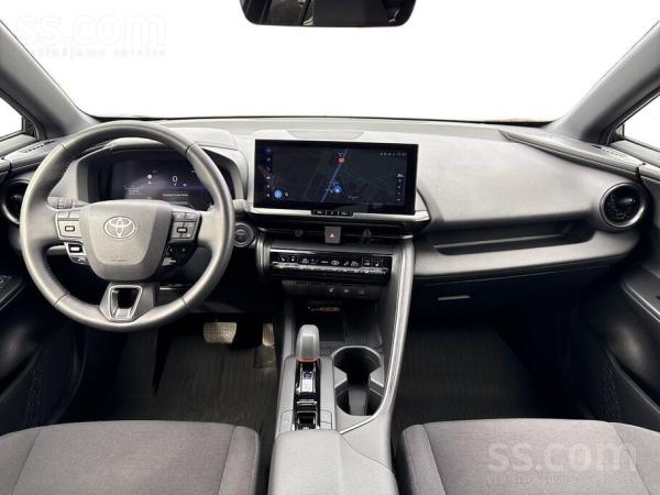 Black Toyota C-HR 2025 in Riga, with an engine capacity of 1.80 L and mileage of 27 thousand km for 28490 €, photo 8 on AUTOMOTO.COM.LV