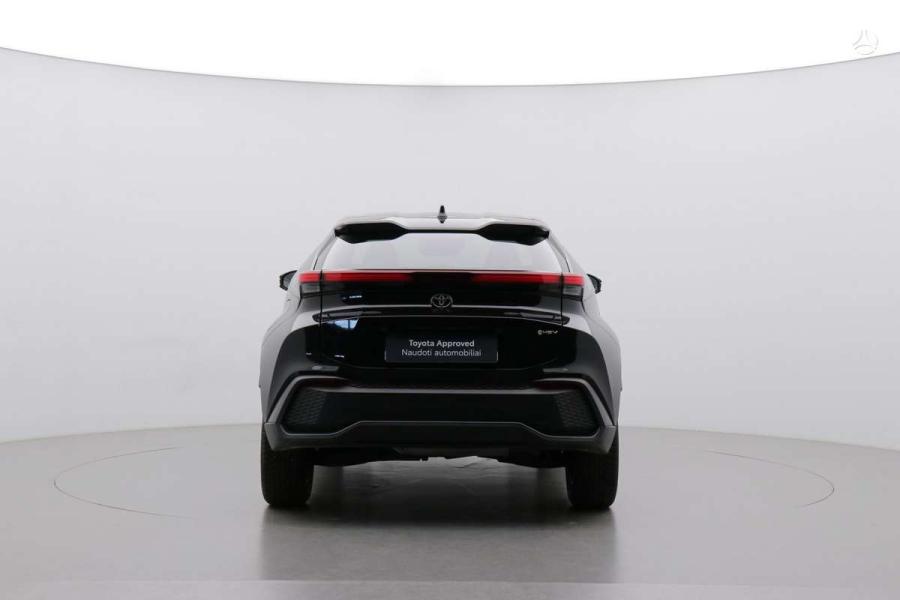 Черный Тойота C-HR 2025 в Вильнюс, объемом двигателя 1.80 л и пробегом 21 тыс. км за 31990 €, фото 6 на AUTOMOTO.COM.LV