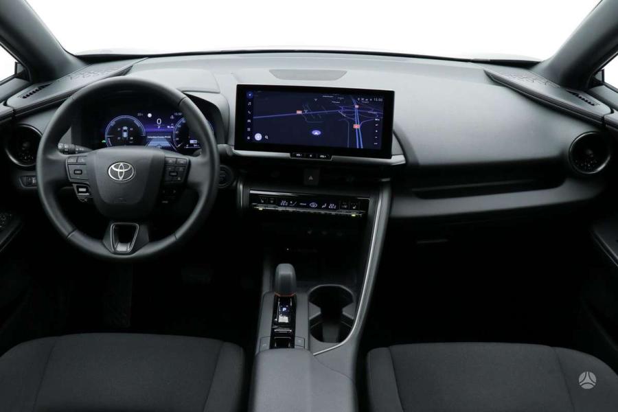 Черный Тойота C-HR 2025 в Вильнюс, объемом двигателя 1.80 л и пробегом 21 тыс. км за 31990 €, фото 8 на AUTOMOTO.COM.LV