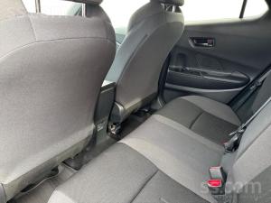 Black Toyota C-HR 2025 in Riga, with an engine capacity of 1.80 L and mileage of 27 thousand km for 28490 €, photo 23 on AUTOMOTO.COM.LV