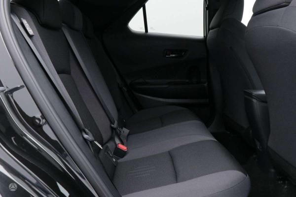 Черный Тойота C-HR 2025 в Вильнюс, объемом двигателя 1.80 л и пробегом 24 тыс. км за 31900 €, фото 11 на AUTOMOTO.COM.LV