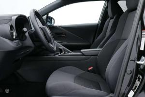 Black Toyota C-HR 2025 in Vilnius, with an engine capacity of 1.80 L and mileage of 24 thousand km for 31900 €, photo 13 on AUTOMOTO.COM.LV