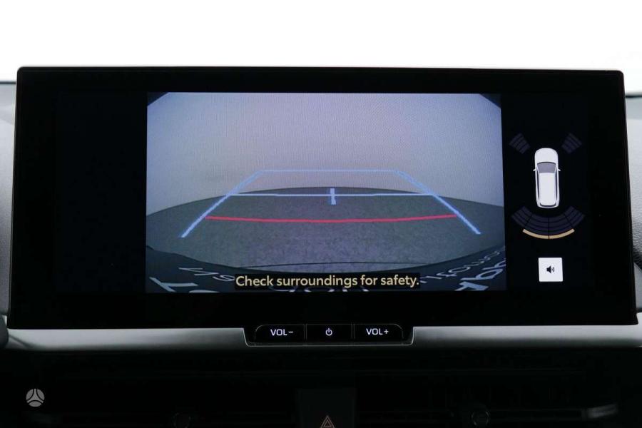 Black Toyota C-HR 2025 in Vilnius, with an engine capacity of 1.80 L and mileage of 24 thousand km for 31900 €, photo 24 on AUTOMOTO.COM.LV