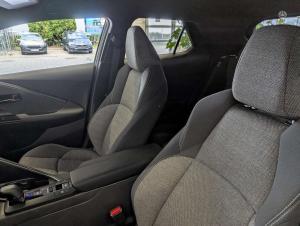 Melns Toyota C-HR 2026 Kauņa, ar dzinēja tilpumu 1.80 L un nobraukumu 6 tūkst. km par 27500 €, foto 9 vietnē AUTOMOTO.COM.LV