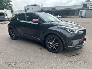 Черный Тойота C-HR 2016 в Таллин, объемом двигателя 1.20 л и пробегом 168 тыс. км за 15500 €, фото  на AUTOMOTO.COM.LV