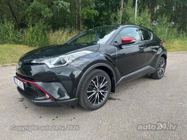 Black Toyota C-HR 2016 in Tallinn, with an engine capacity of 1.20 L and mileage of 168 thousand km for 15500 €, photo 2 on AUTOMOTO.COM.LV