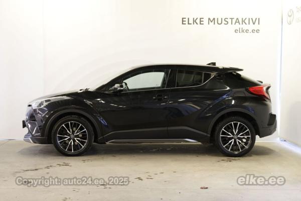Black Toyota C-HR 2017 in Tallinn, with an engine capacity of 1.20 L and mileage of 158 thousand km for 12990 €, photo 3 on AUTOMOTO.COM.LV