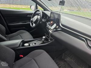 Melns Toyota C-HR 2017 Viļņa, ar dzinēja tilpumu 1.80 L un nobraukumu 149 tūkst. km par 16500 €, foto 11 vietnē AUTOMOTO.COM.LV