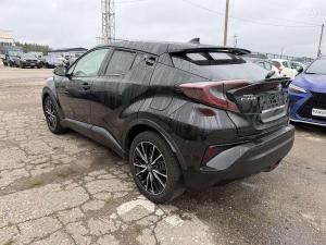 Черный Тойота C-HR 2017 в Паневежис, объемом двигателя 1.80 л и пробегом 140 тыс. км за 15500 €, фото 9 на AUTOMOTO.COM.LV