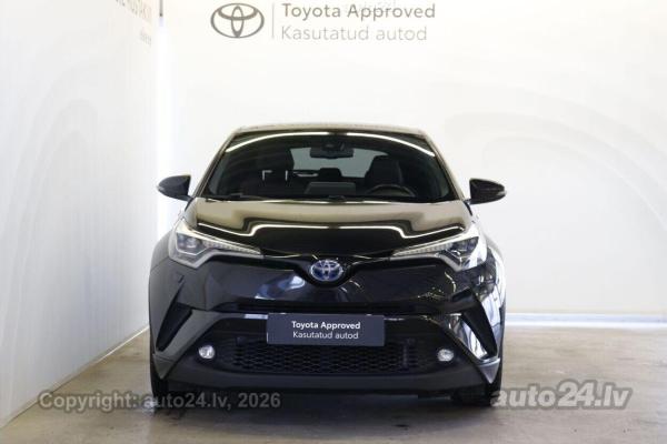 Black Toyota C-HR 2018 in Tallinn, with an engine capacity of 1.80 L and mileage of 98 thousand km for 17300 €, photo 5 on AUTOMOTO.COM.LV