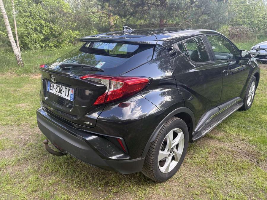 Черный Тойота C-HR 2018 в Вильнюс, объемом двигателя 1.20 л и пробегом 198 тыс. км за 9300 €, фото 4 на AUTOMOTO.COM.LV