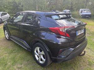 Черный Тойота C-HR 2018 в Вильнюс, объемом двигателя 1.20 л и пробегом 198 тыс. км за 9300 €, фото 5 на AUTOMOTO.COM.LV