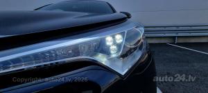 Melns Toyota C-HR 2018 Tallina, ar dzinēja tilpumu 1.80 L un nobraukumu 71 tūkst. km par 17890 €, foto 4 vietnē AUTOMOTO.COM.LV