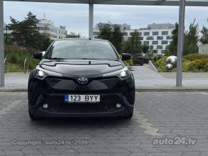 Melns Toyota C-HR 2018 Tallina, ar dzinēja tilpumu 1.80 L un nobraukumu 94 tūkst. km par 17000 €, foto 3 vietnē AUTOMOTO.COM.LV