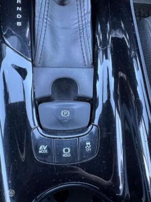Черный Тойота C-HR 2018 в Каунас, объемом двигателя 1.80 л и пробегом 220 тыс. км за 14300 €, фото 15 на AUTOMOTO.COM.LV