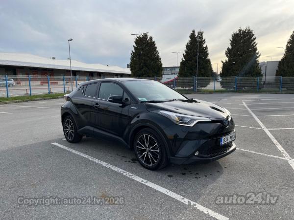 Melns Toyota C-HR 2019 Tallina, ar dzinēja tilpumu 1.80 L un nobraukumu 81 tūkst. km par 17000 €, foto 2 vietnē AUTOMOTO.COM.LV
