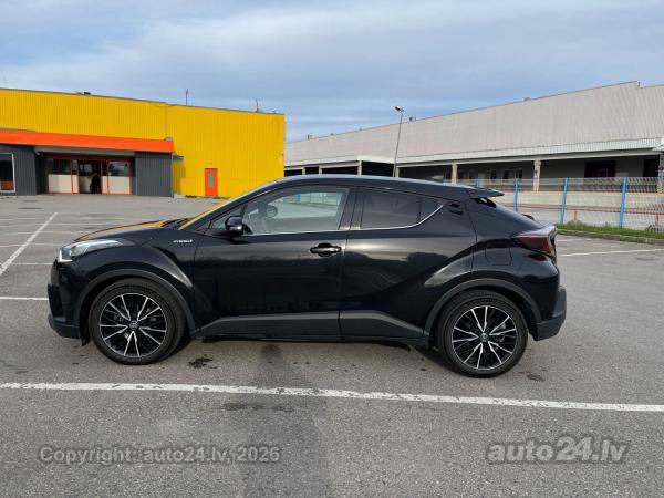 Melns Toyota C-HR 2019 Tallina, ar dzinēja tilpumu 1.80 L un nobraukumu 81 tūkst. km par 17000 €, foto 7 vietnē AUTOMOTO.COM.LV