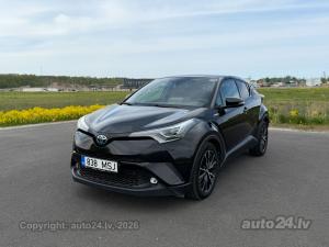 Melns Toyota C-HR 2019 Tallina, ar dzinēja tilpumu 1.80 L un nobraukumu 80 tūkst. km par 18600 €, foto 4 vietnē AUTOMOTO.COM.LV