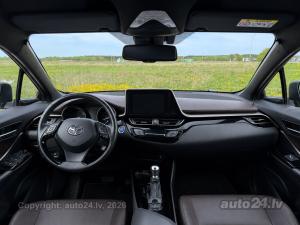 Melns Toyota C-HR 2019 Tallina, ar dzinēja tilpumu 1.80 L un nobraukumu 80 tūkst. km par 18600 €, foto 18 vietnē AUTOMOTO.COM.LV