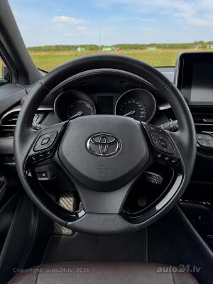 Melns Toyota C-HR 2019 Tallina, ar dzinēja tilpumu 1.80 L un nobraukumu 80 tūkst. km par 18600 €, foto 20 vietnē AUTOMOTO.COM.LV