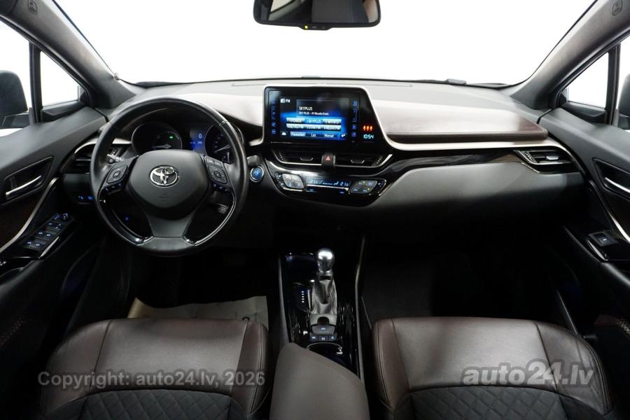 Черный Тойота C-HR 2019 в Тарту, объемом двигателя 1.80 л и пробегом 114 тыс. км за 17990 €, фото 9 на AUTOMOTO.COM.LV