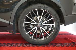 Черный Тойота C-HR 2019 в Тарту, объемом двигателя 1.80 л и пробегом 114 тыс. км за 17990 €, фото 16 на AUTOMOTO.COM.LV
