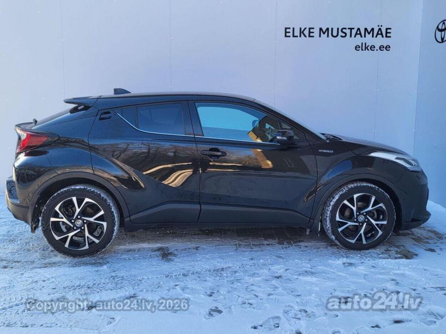 Черный Тойота C-HR 2021 в Таллин, объемом двигателя 1.80 л и пробегом 31 тыс. км за 21995 €, фото 16 на AUTOMOTO.COM.LV