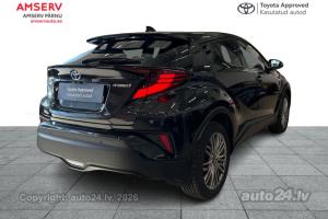 Black Toyota C-HR 2021 in Parnu, with an engine capacity of 1.80 L and mileage of 102 thousand km for 21490 €, photo 2 on AUTOMOTO.COM.LV