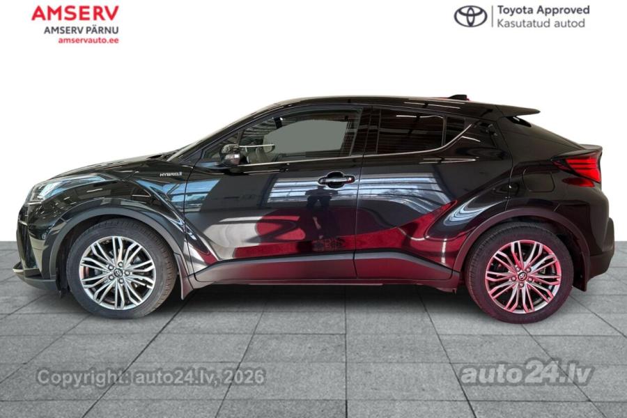 Black Toyota C-HR 2021 in Parnu, with an engine capacity of 1.80 L and mileage of 102 thousand km for 21490 €, photo 3 on AUTOMOTO.COM.LV
