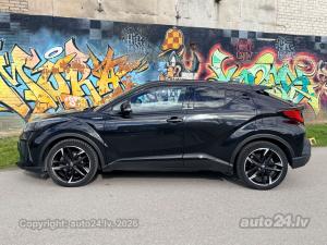 Черный Тойота C-HR 2021 в Таллин, объемом двигателя 2.00 л и пробегом 72 тыс. км за 24999 €, фото 6 на AUTOMOTO.COM.LV