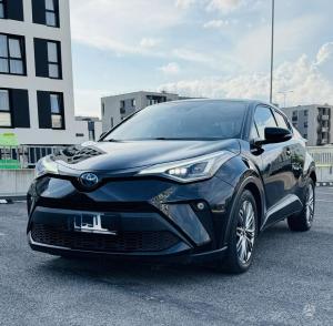 Черный Тойота C-HR 2021 в Вильнюс, объемом двигателя 1.80 л и пробегом 80 тыс. км за 24900 €, фото 3 на AUTOMOTO.COM.LV