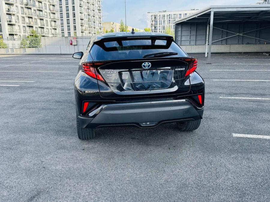Черный Тойота C-HR 2021 в Вильнюс, объемом двигателя 1.80 л и пробегом 80 тыс. км за 24900 €, фото 13 на AUTOMOTO.COM.LV