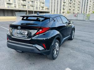 Черный Тойота C-HR 2021 в Вильнюс, объемом двигателя 1.80 л и пробегом 80 тыс. км за 24900 €, фото 15 на AUTOMOTO.COM.LV