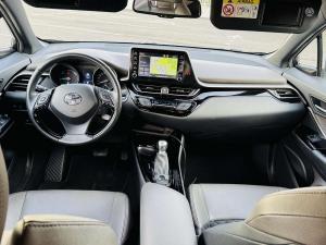 Черный Тойота C-HR 2021 в Вильнюс, объемом двигателя 1.80 л и пробегом 80 тыс. км за 24900 €, фото 23 на AUTOMOTO.COM.LV