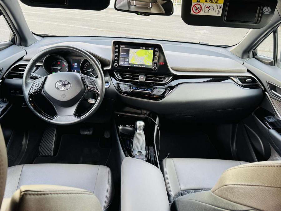 Черный Тойота C-HR 2021 в Вильнюс, объемом двигателя 1.80 л и пробегом 80 тыс. км за 24900 €, фото 23 на AUTOMOTO.COM.LV