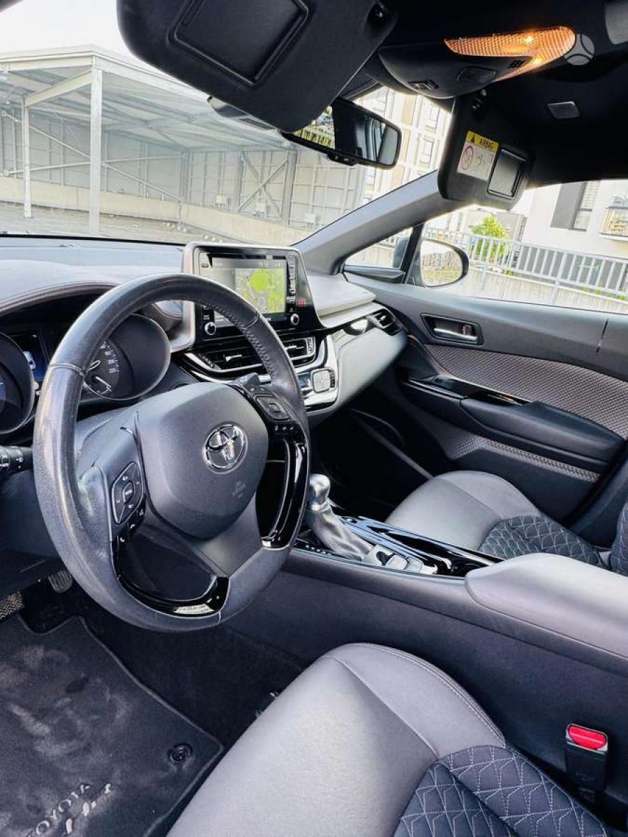 Черный Тойота C-HR 2021 в Вильнюс, объемом двигателя 1.80 л и пробегом 80 тыс. км за 24900 €, фото 32 на AUTOMOTO.COM.LV