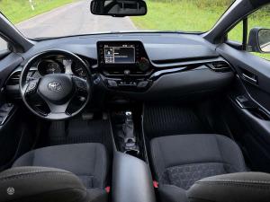 Черный Тойота C-HR 2021 в Вильнюс, объемом двигателя 1.99 л и пробегом 150 тыс. км за 20500 €, фото 10 на AUTOMOTO.COM.LV