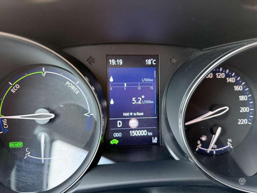 Черный Тойота C-HR 2021 в Вильнюс, объемом двигателя 1.99 л и пробегом 150 тыс. км за 20500 €, фото 12 на AUTOMOTO.COM.LV