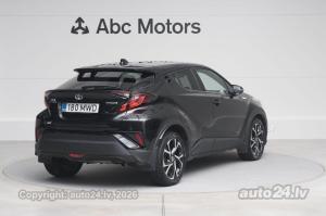 Melns Toyota C-HR 2022 Tallina, ar dzinēja tilpumu 1.80 L un nobraukumu 51 tūkst. km par 23590 €, foto 4 vietnē AUTOMOTO.COM.LV