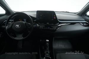 Melns Toyota C-HR 2022 Tallina, ar dzinēja tilpumu 1.80 L un nobraukumu 51 tūkst. km par 23590 €, foto 8 vietnē AUTOMOTO.COM.LV